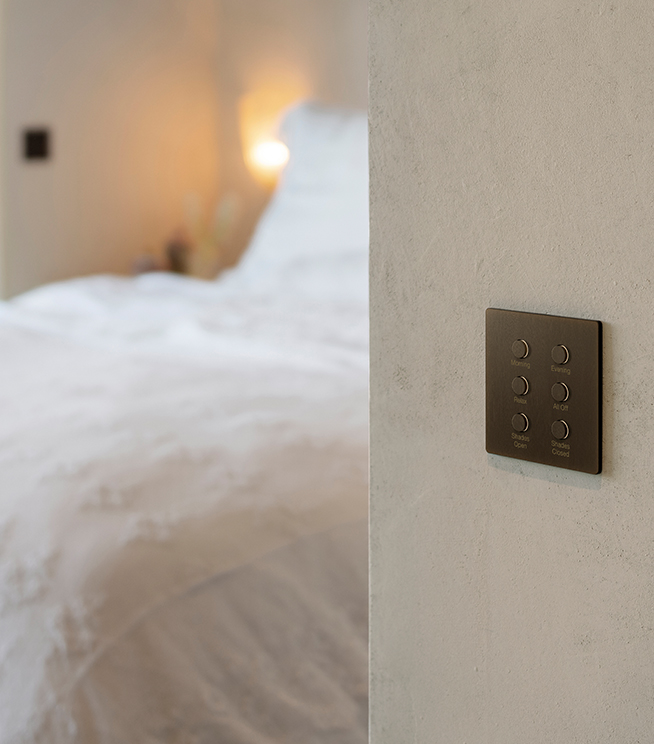 Home Lighting Controls - Keypads & Dimmers | Lutron Luxury